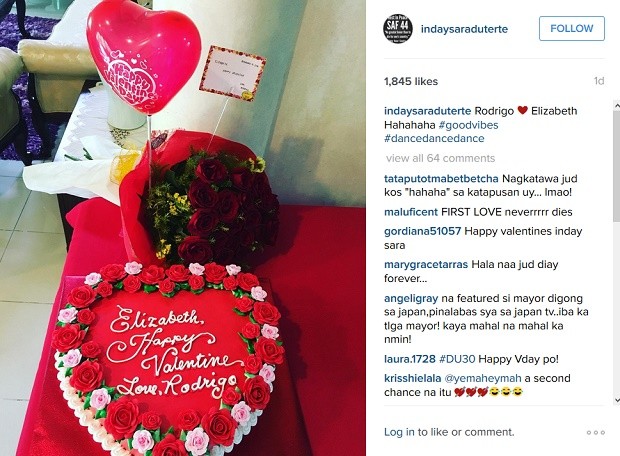 Duterte binigyan ng bulaklak, cake ang ex-wife noong V-Day | Bandera