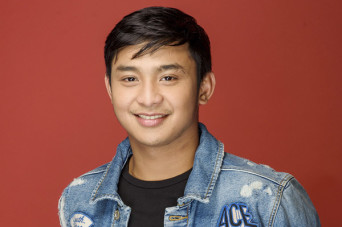 Ronwaldo Martin pinatira ni Coco sa bahay ni Direk Brillante: Para ...