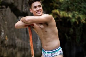 Marco Gumabao naglagay ng pipino sa swimming trunks para ‘bakat na ...