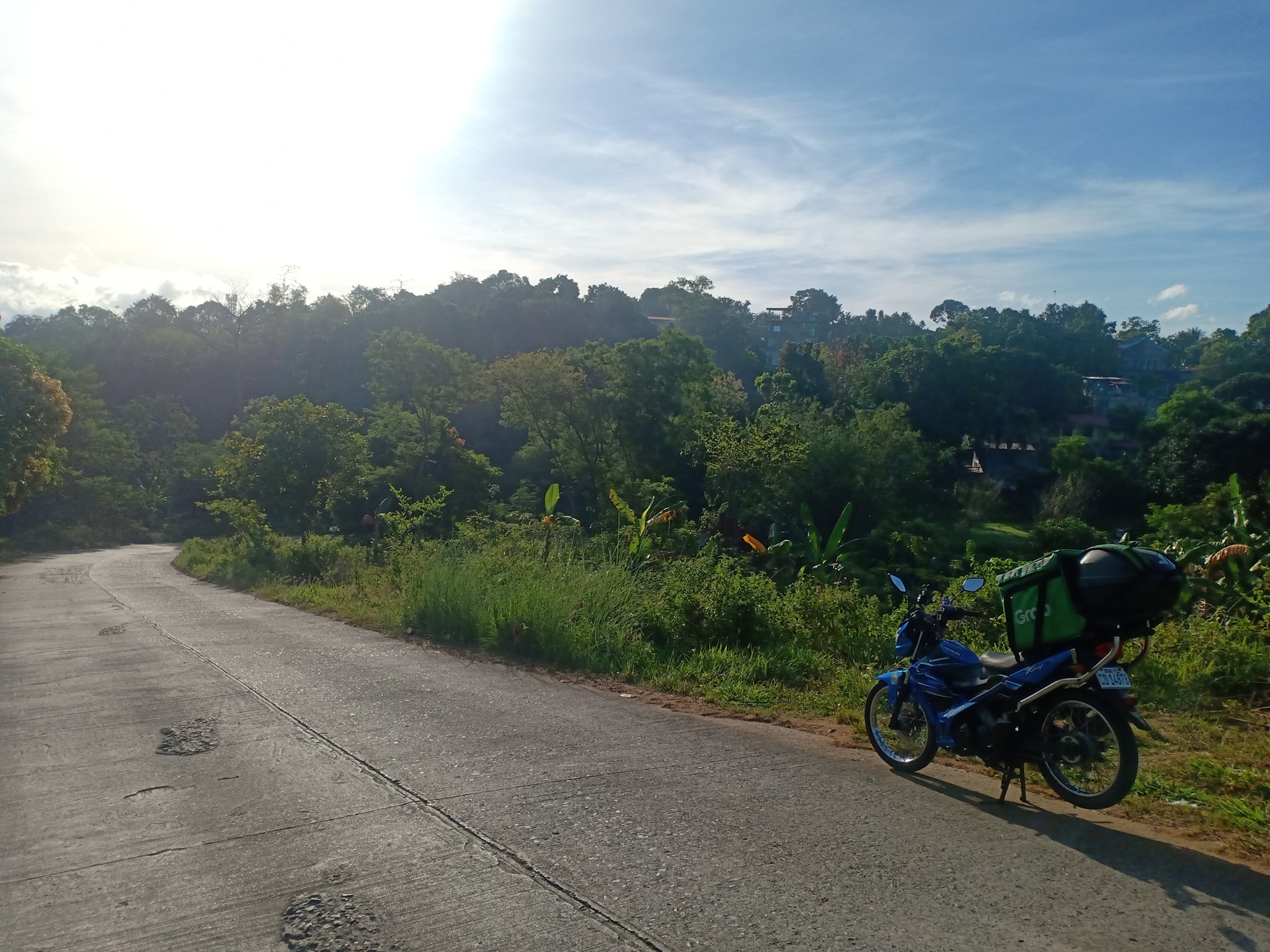 Isang gabing curfew at ang kwentong lumugaw sa utak ng mga Pilipino ...