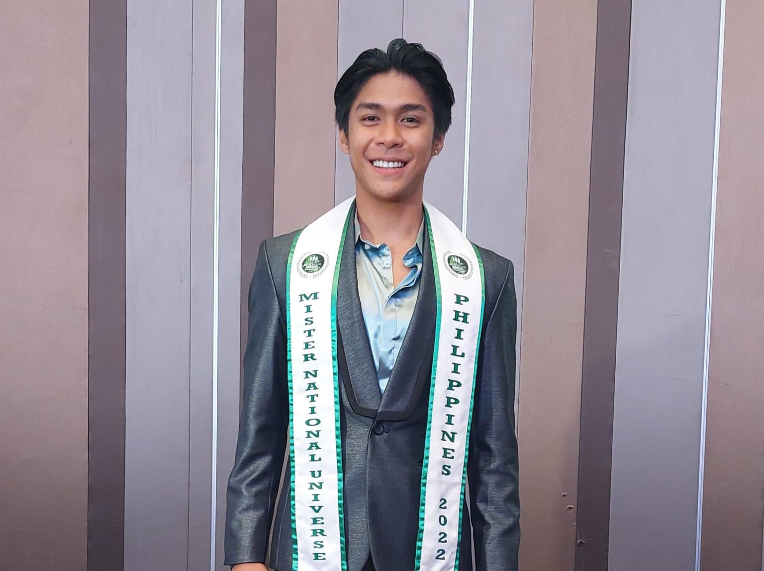 Michael Ver Comaling umaarte bilang paghahanda sa international pageant ...