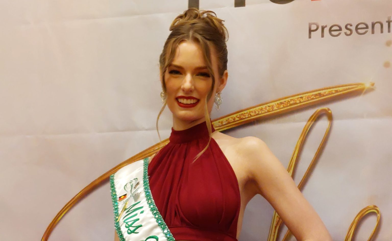 Taylor Swift lookalike pambato ng Australia sa Miss Earth pageant | Bandera