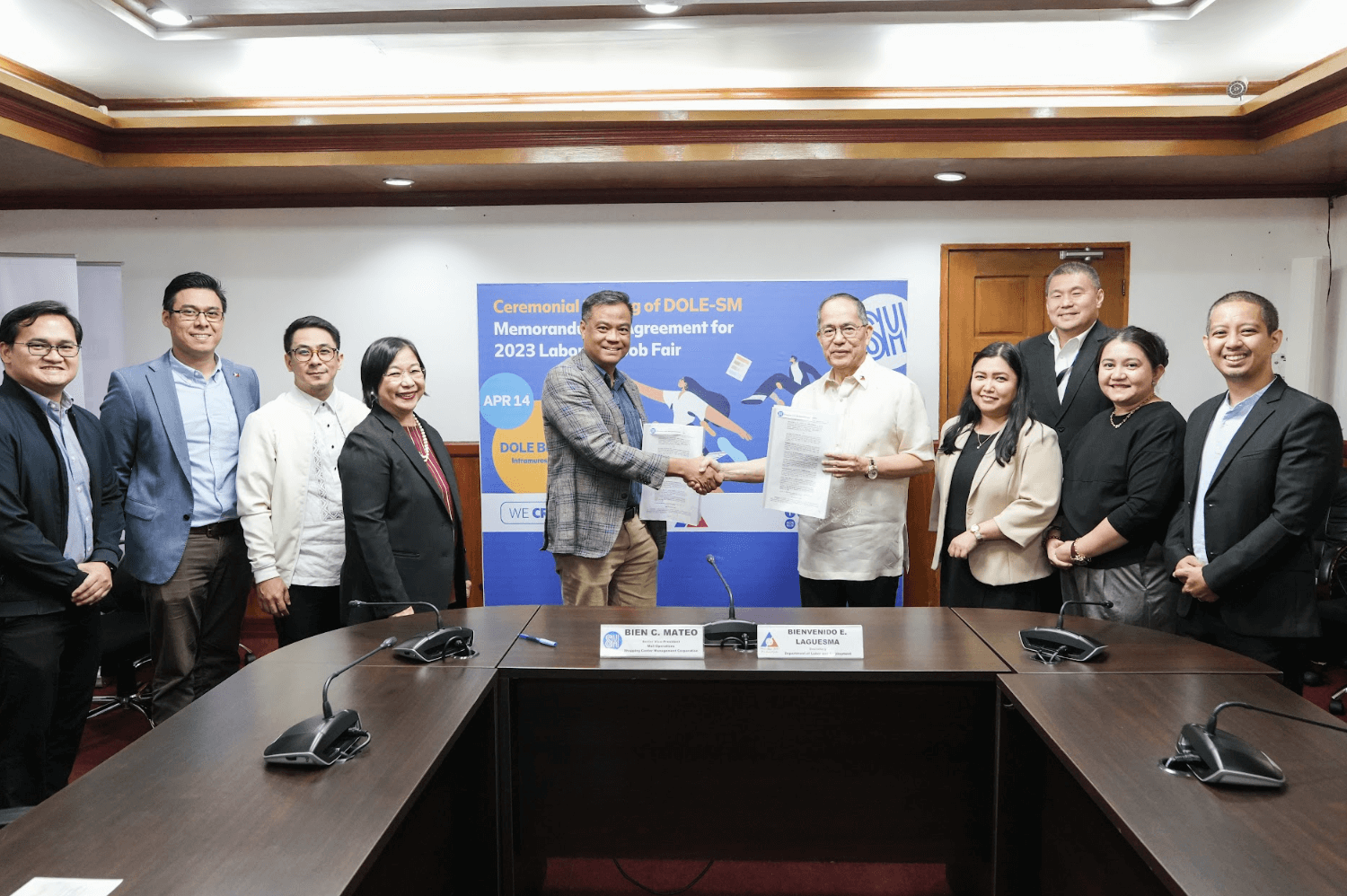 Exklusibo, pinakamalaking job fair sa SMX Manila on April 30