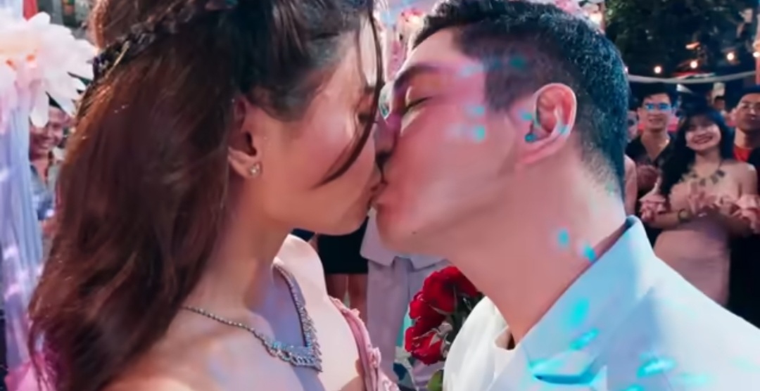 Coco, Lovi hindi nagpatalbog sa 'higupan scene' nina Joshua at Janella, netizens na-shookt ...