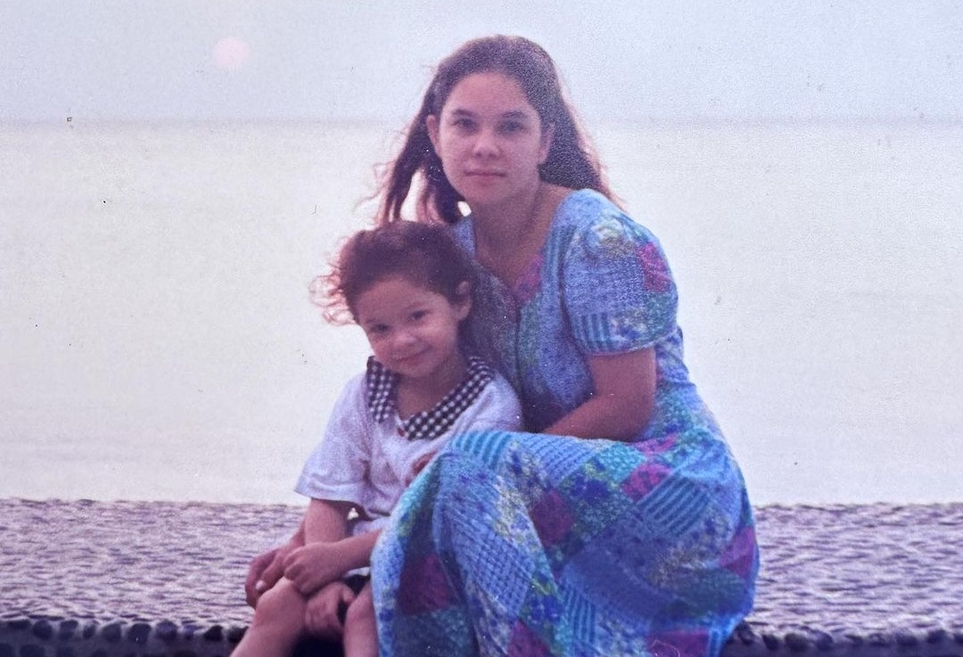 Andi Eigenmann muling nag-alay ng tula kay Jaclyn, miss ang ina