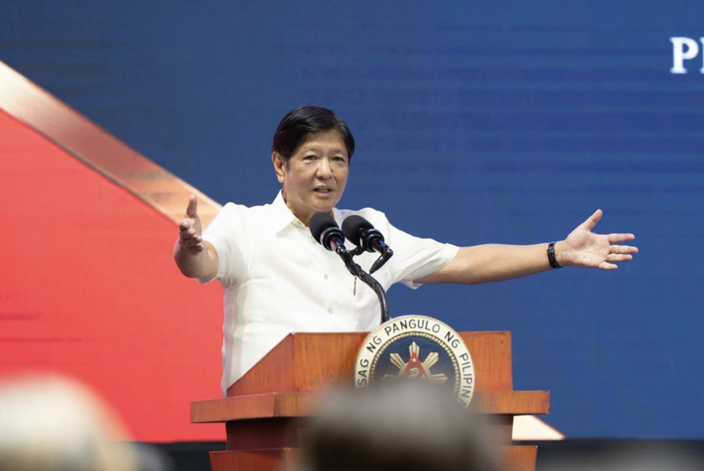 ‘Bagong Pilipinas’ hymn at pledge required na