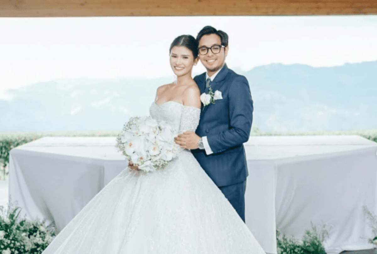 Jen Barangan ikinasal na sa pilot boyfriend na si Renz David