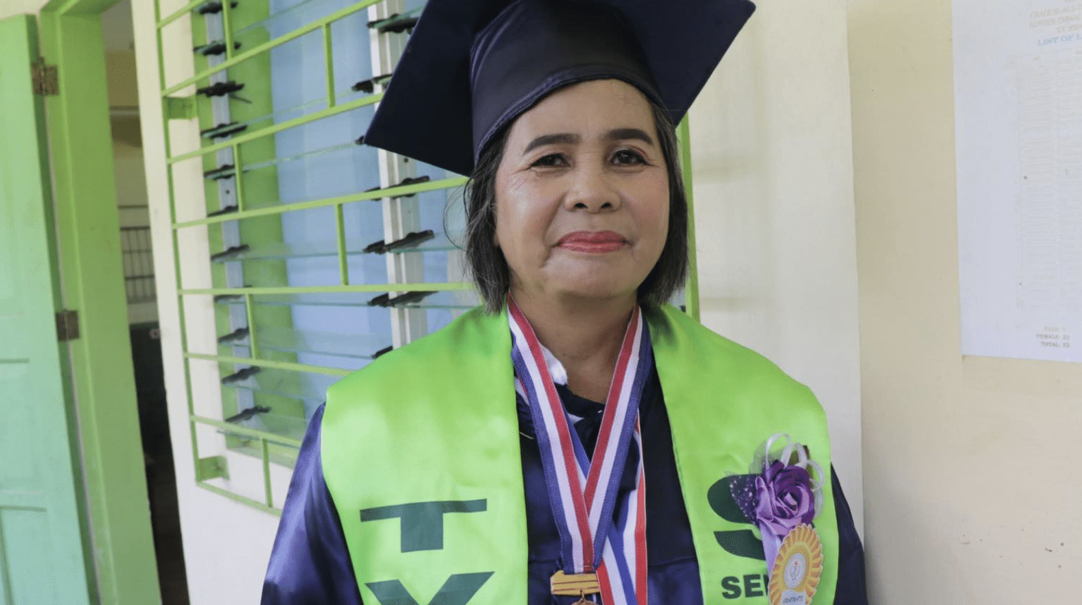 Lola sa Tacloban nagtapos ng SHS, may high honors pa