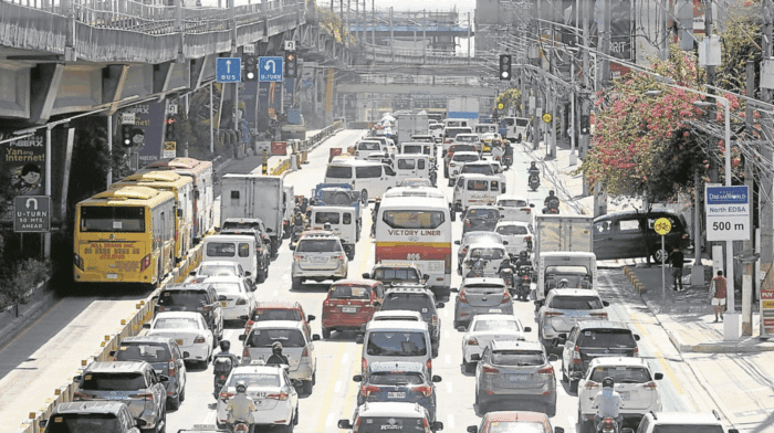 MMDA ibinandera 20 rerouting scheme para sa EDSA repair