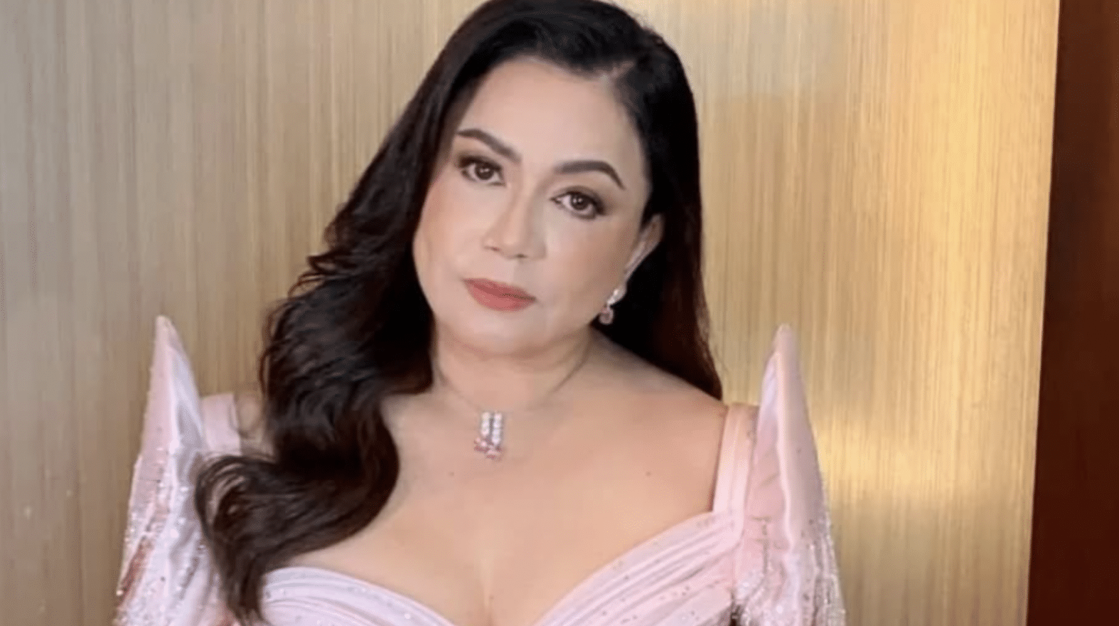 Dina Bonnevie sa mga batang artista: ‘Pare-pareho mukha nila!’