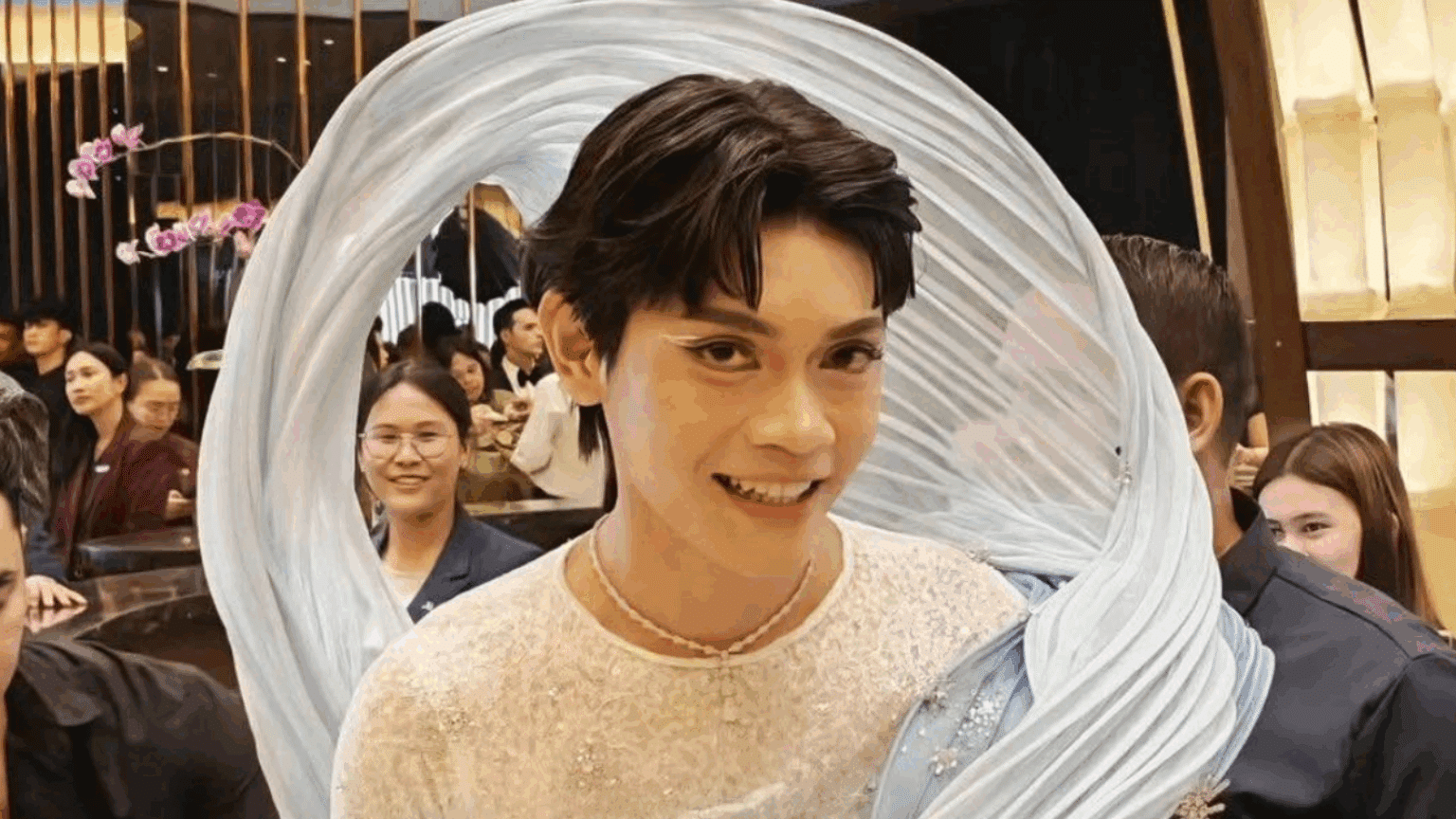 Esnyr atake sa GMA Gala 2025, kamukha si Charlie Fleming?