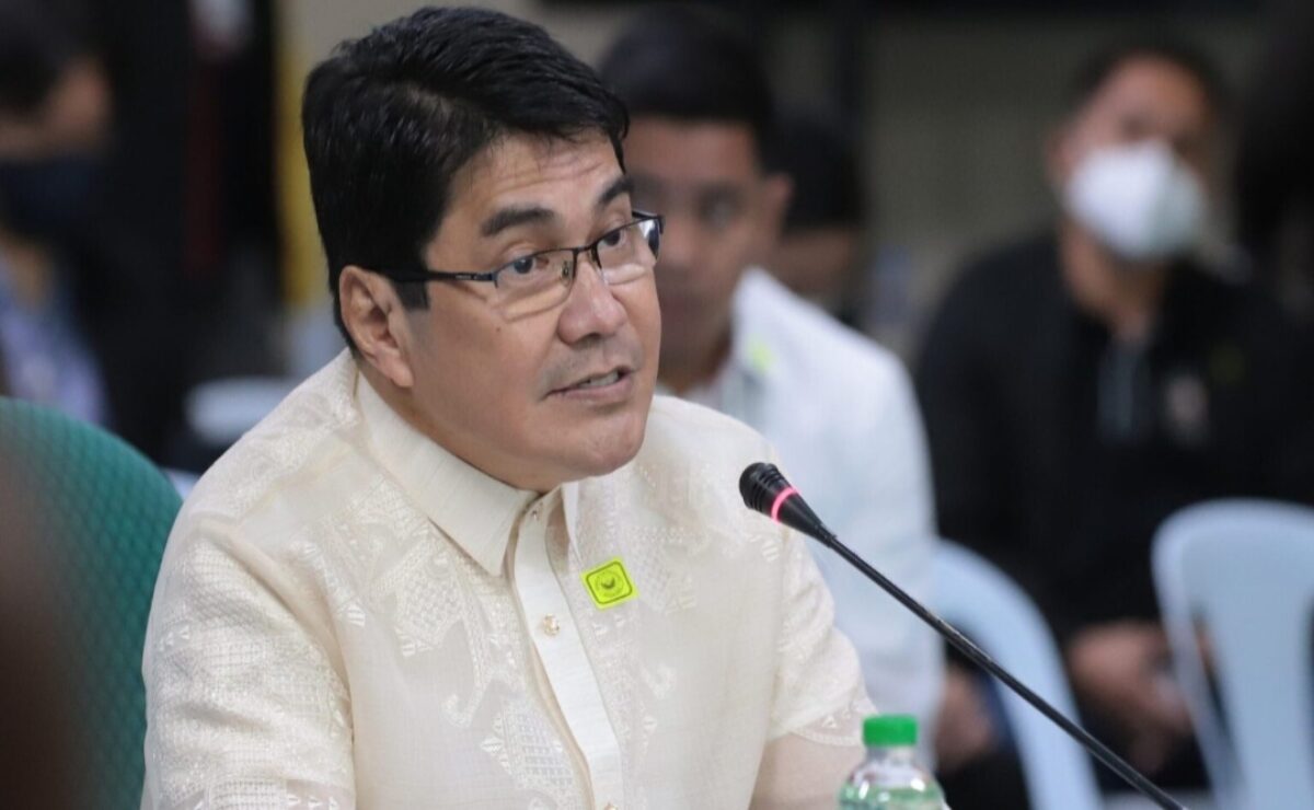Tulfo ipaglalaban Tax Holiday Bill para sa manggagawang Pinoy