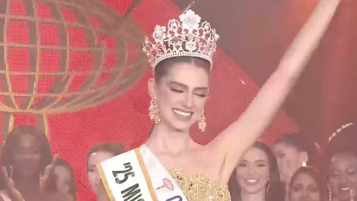 Catalina Duque kinoronahan bilang Miss International 2025