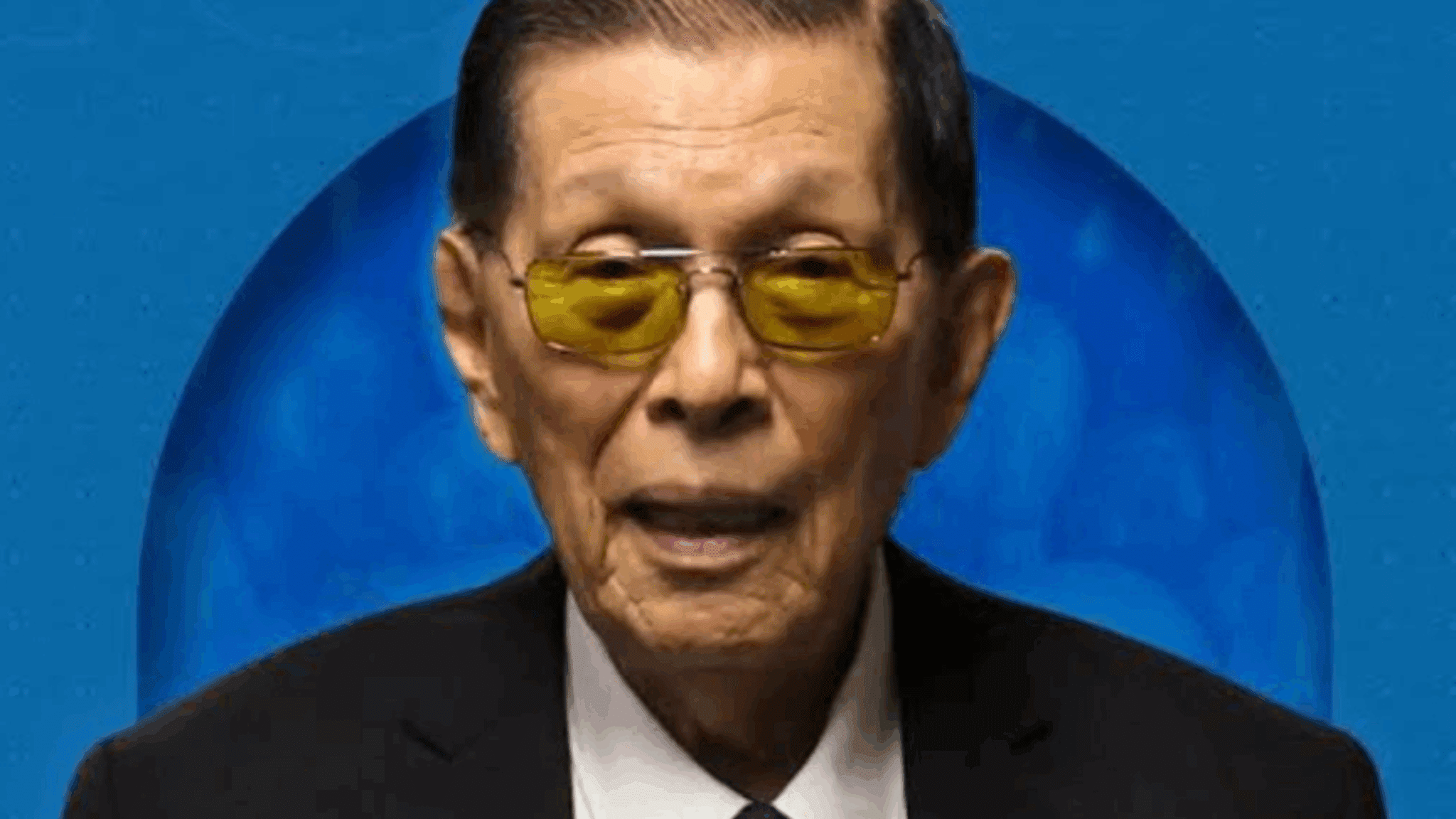 Juan Ponce Enrile buhay pa, nasa ICU pa rin – Katrina Enrile