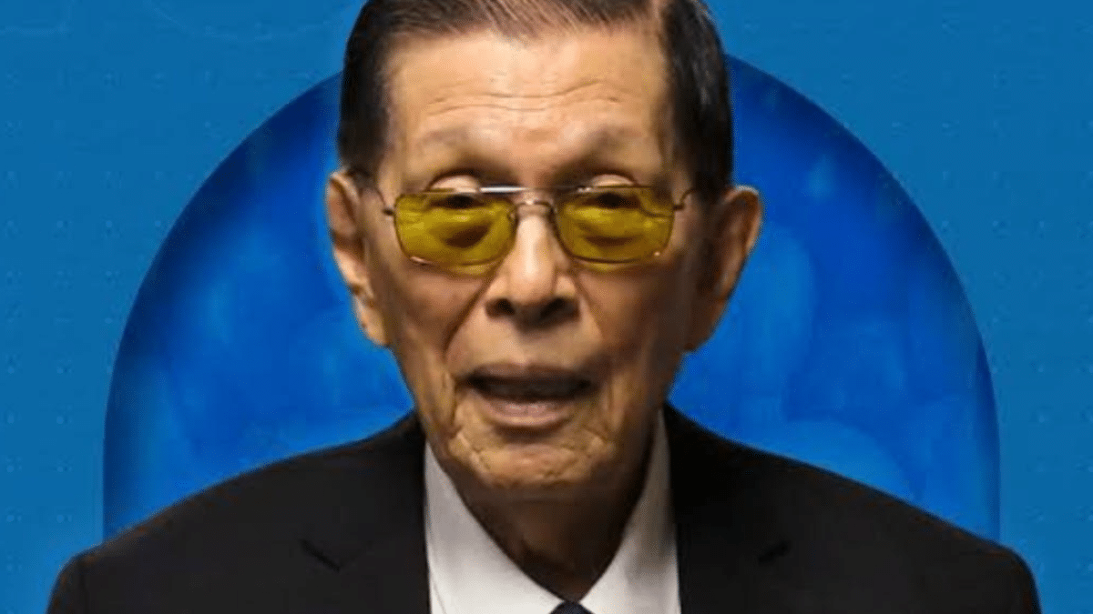 Juan Ponce Enrile buhay pa, nasa ICU pa rin – Katrina Enrile