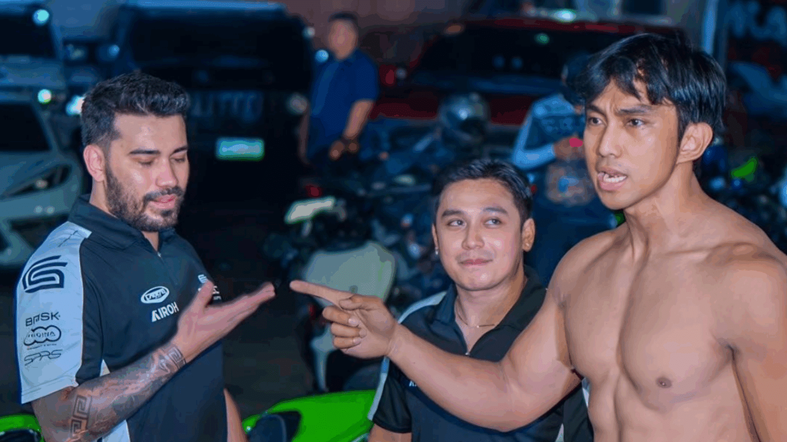 Rendon Labador tiklop sa hamon ng 'bading', hiningan ng kiss